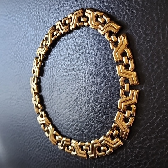 Monet | Jewelry | Vtg Monet Necklace | Poshmark